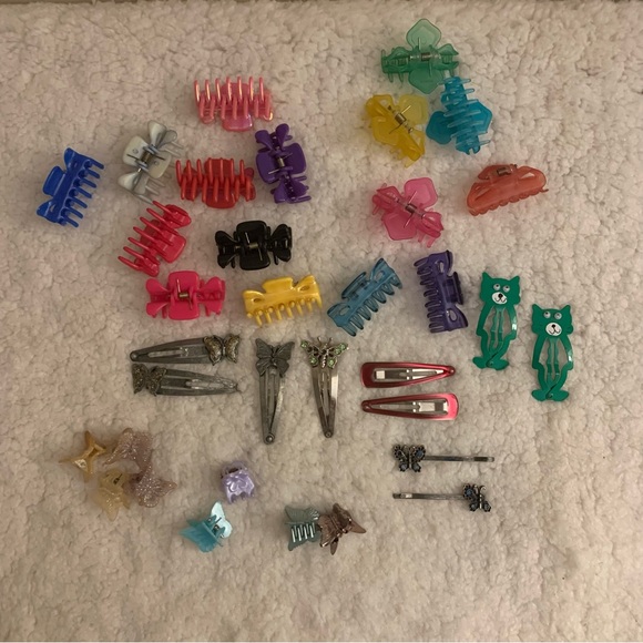 Vintage | Accessories | Vintage 9sy2k Hair Clips | Poshmark